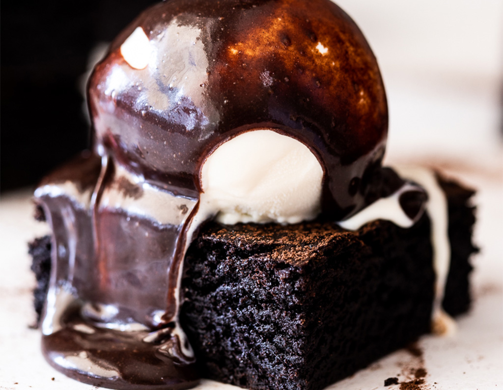 Chocolate Browine – The Engine Luton