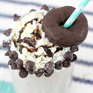 Oreo Doughnut Shake – The Engine Luton